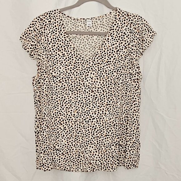 Old Navy | Tops | Leopard Print Vneck Flutter Sleeve Blouse | Poshmark